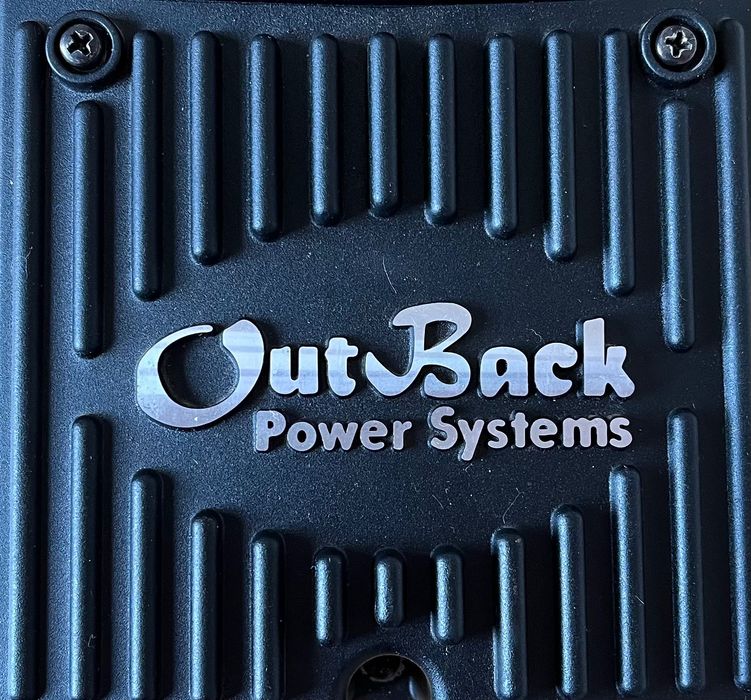 Outback Power Systems Flexmax 60 MPPT Solar Charge Controller Santo ...
