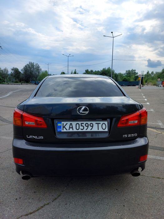 Lexus is 250 2007: 7 300 $ - Lexus Київ на Olx