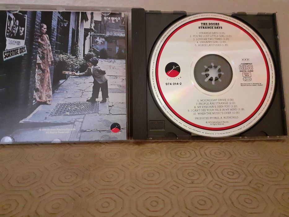 CD - The Doors - Strange Days Alvalade • OLX.pt