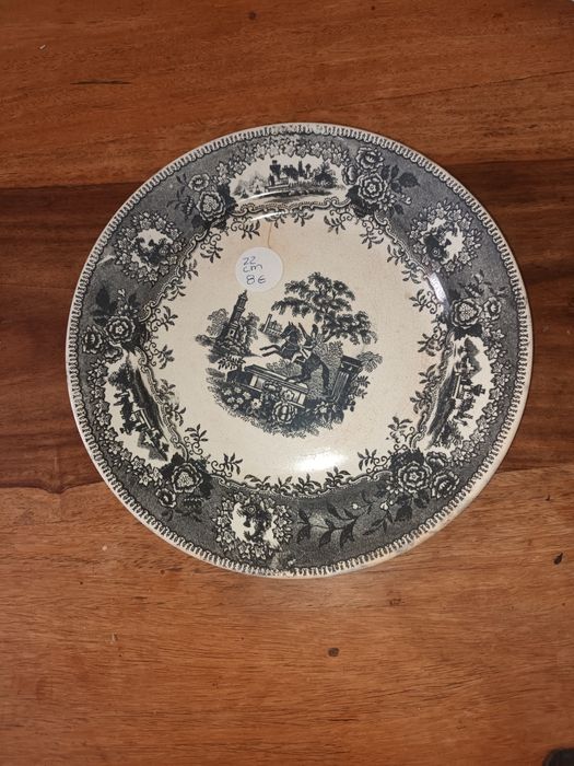 Pratos muito antigos São João Das Lampas E Terrugem • OLX.pt