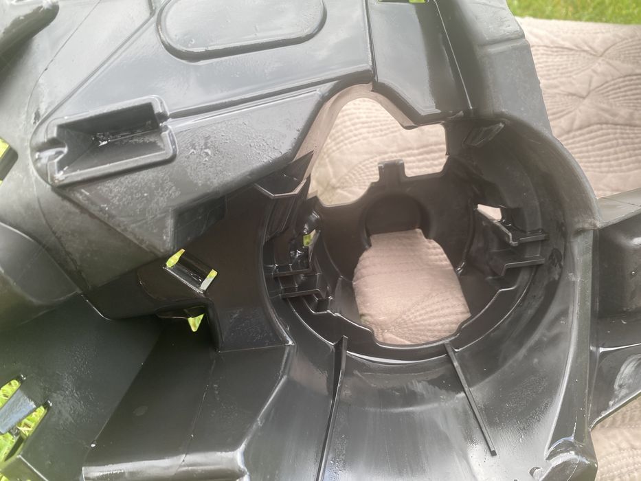 Кронштейн противотуманной фары левый BMW X5 F15 M-Pack OEM 51118054: 1 ...