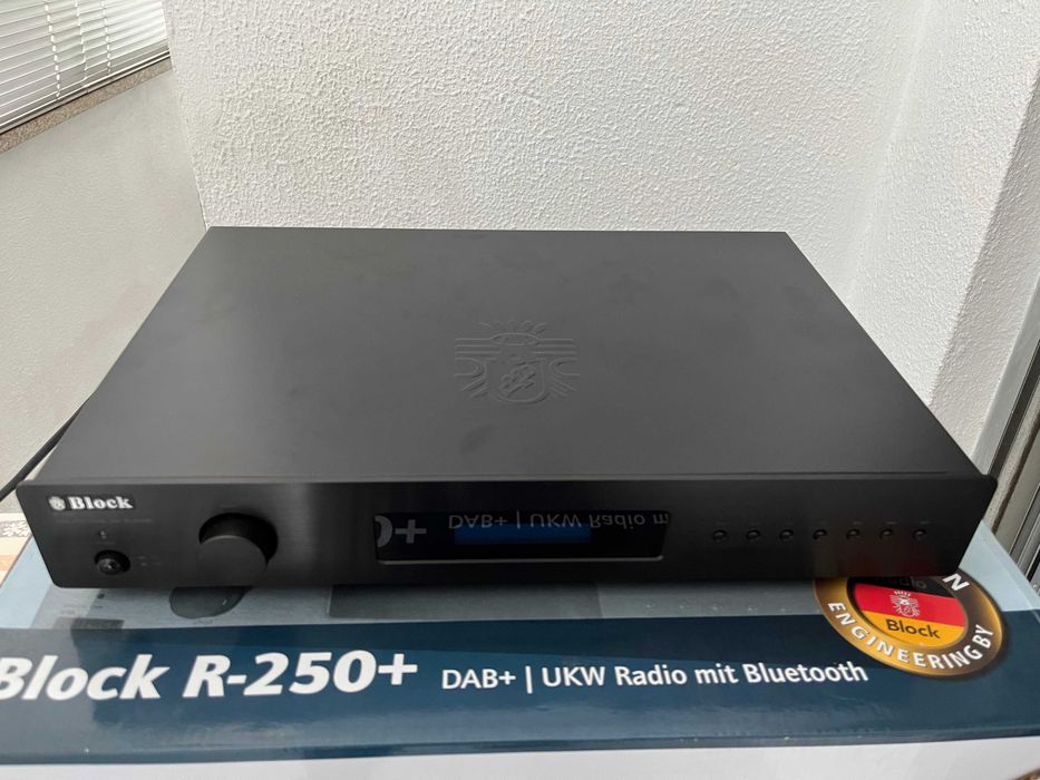 BLOCK R-250+ FM Tuner Hi-Fi com Bluetooth e DAB+ Viseu • OLX.pt