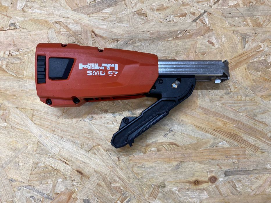 Magazynek do wkrętów HILTI SMD 57 wkrętarka taśmowa Hilti Sd 5000-A22 Zalesie • OLX.pl