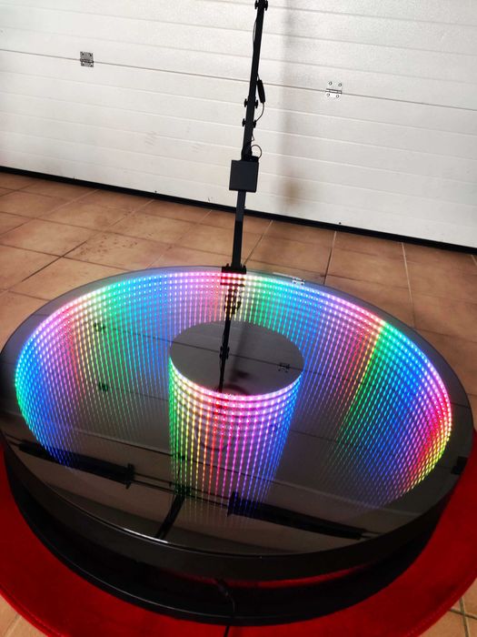 [NOVO] Videobooth com LEDs / 360 Photobooth / Video Booth Aradas • OLX.pt