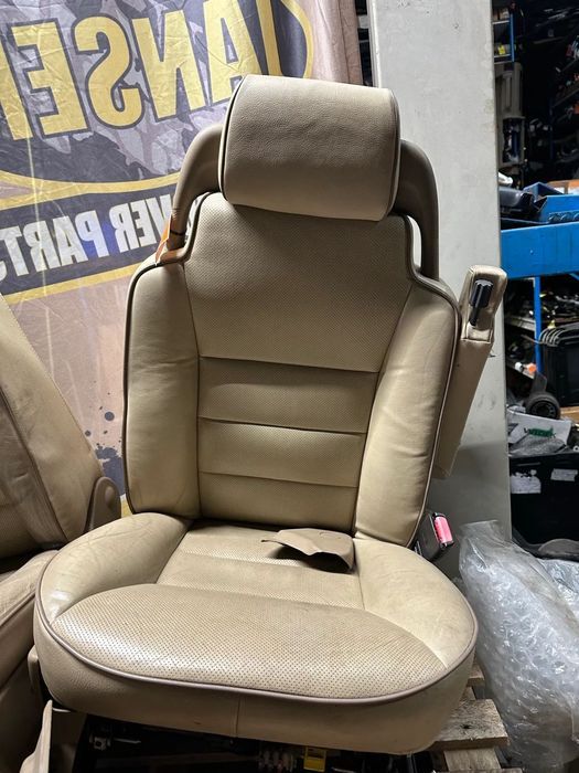 Land Rover DISCOVERY 2 bancos pele td5 conjunto Cascais E Estoril • OLX.pt