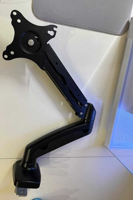 Suporte monitor 24` Bougado (São Martinho E Santiago) • OLX.pt