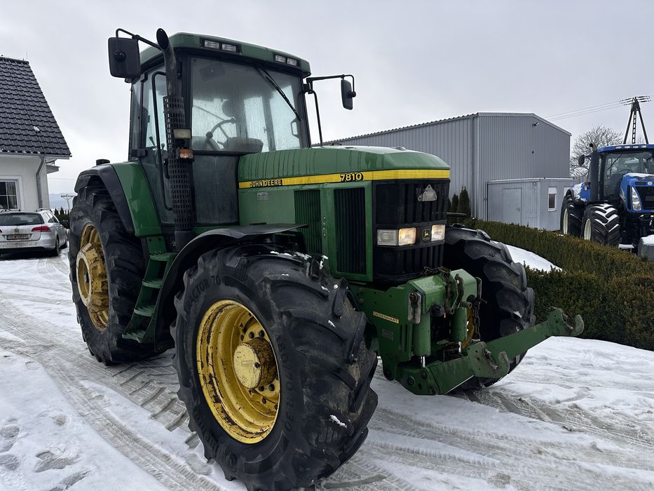 John Deere 7810, TUZ, WOM, pneumatyka, uszkodzony silnik , wąskie koła ...