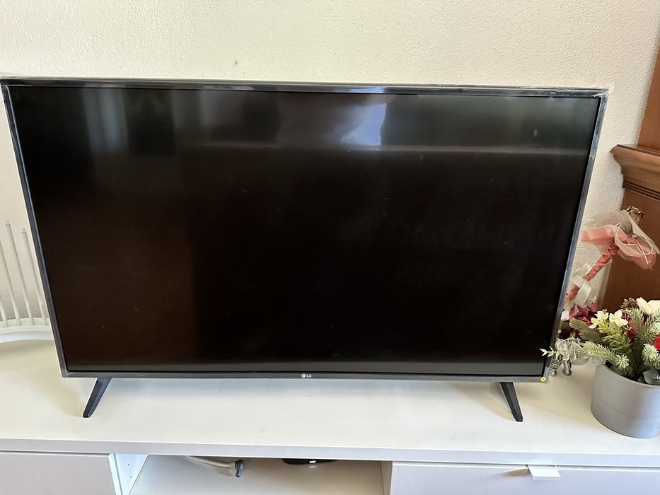 Smart tv LG 44 polegadas Loures • OLX Portugal