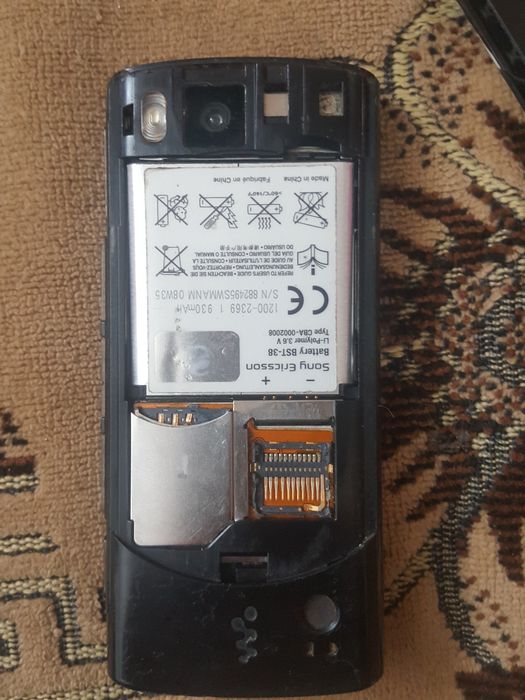 Sony Ericsson W902: 2 000 грн. - Смартфоны / мобильные телефоны ...