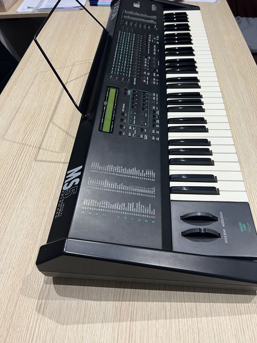 Teclado SOLTON - by Ketron Lab - MS5 - Piano Almada, Cova Da Piedade, Pragal E Cacilhas • OLX.pt