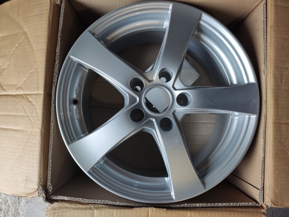Нові диски Dezent R16 5x112 7.5Jx16H2 ET45 Audi VW Skoda Seat Mercedes ...