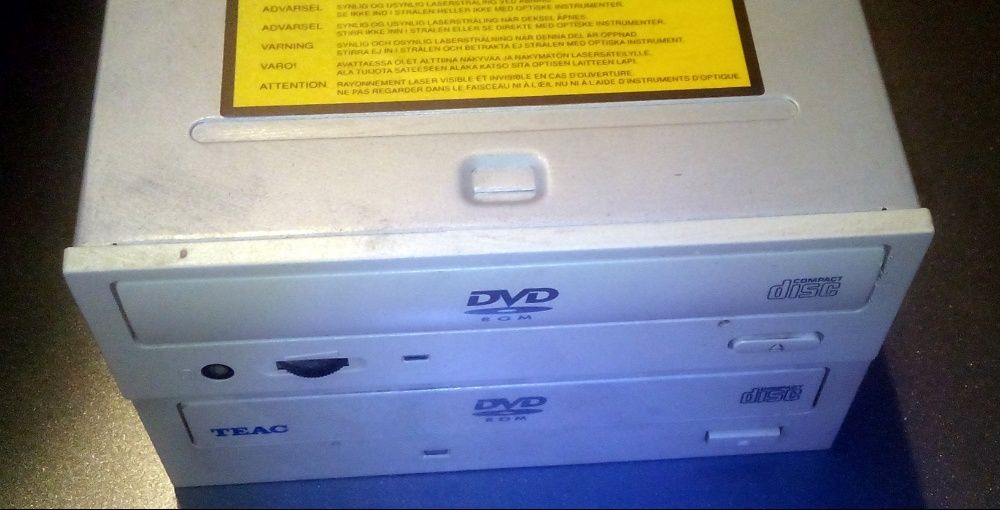 CD и DVD-ROM/-RW IDE- и SATA-приводы для ПК: 40 грн. - Комплектуючі та ...
