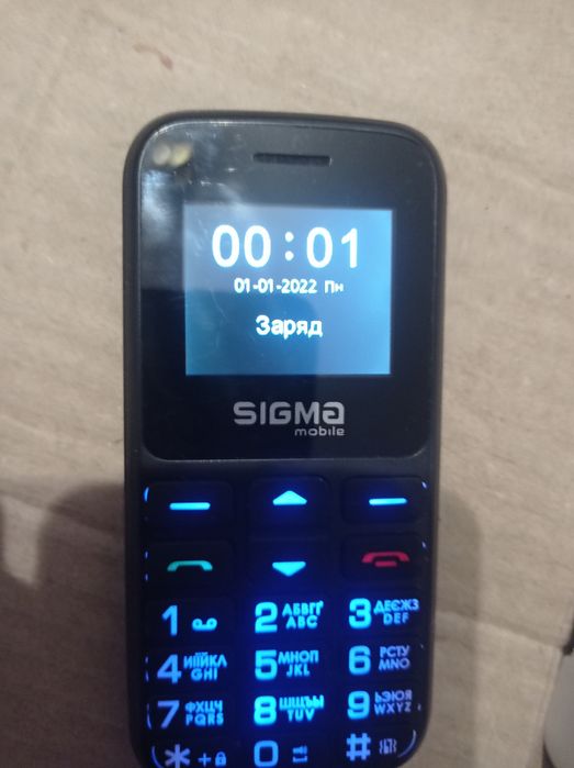 Кнопковий мобільний телефон Sigma: 650 грн. - Мобільні телефони ...
