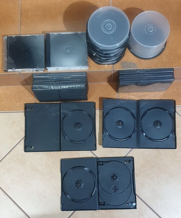 ETUI PUDEŁKO NA PŁYTY CD DVD Zestaw 24szt Cake Box Tuba Opakowania Konin • OLX.pl