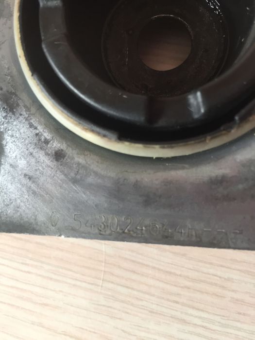 543024644R Renault (RVI) опора амортизатора переднего.(пара): 350 грн ...