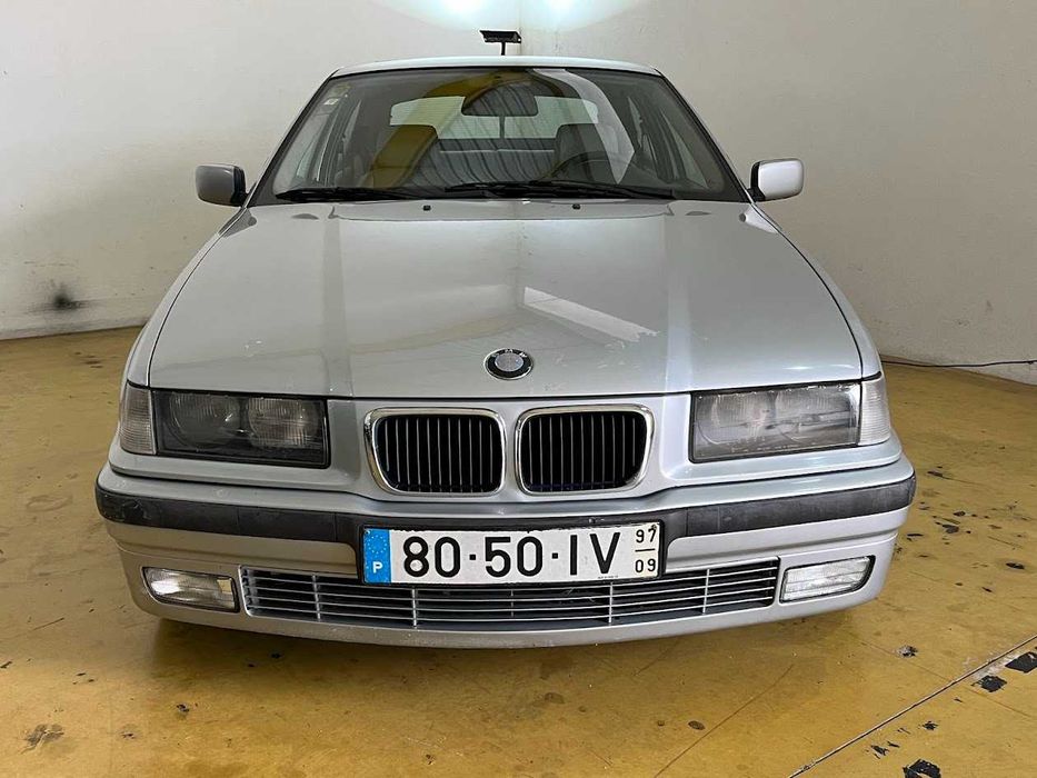 BMW 318 TDS Compact Rio Meão • OLX.pt