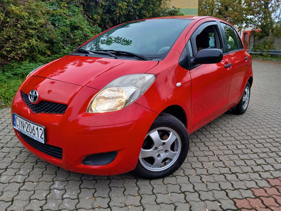 Yaris lift2009/2010salon PL173tys,1.0i,alu felgi elektryka abs,kamerka ...