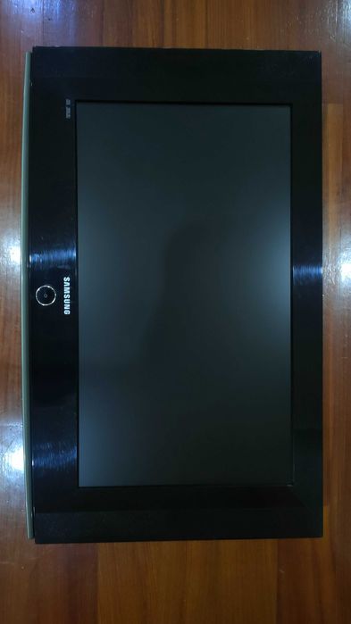 TV LED Samsung 28 polegadas Serzedelo • OLX.pt