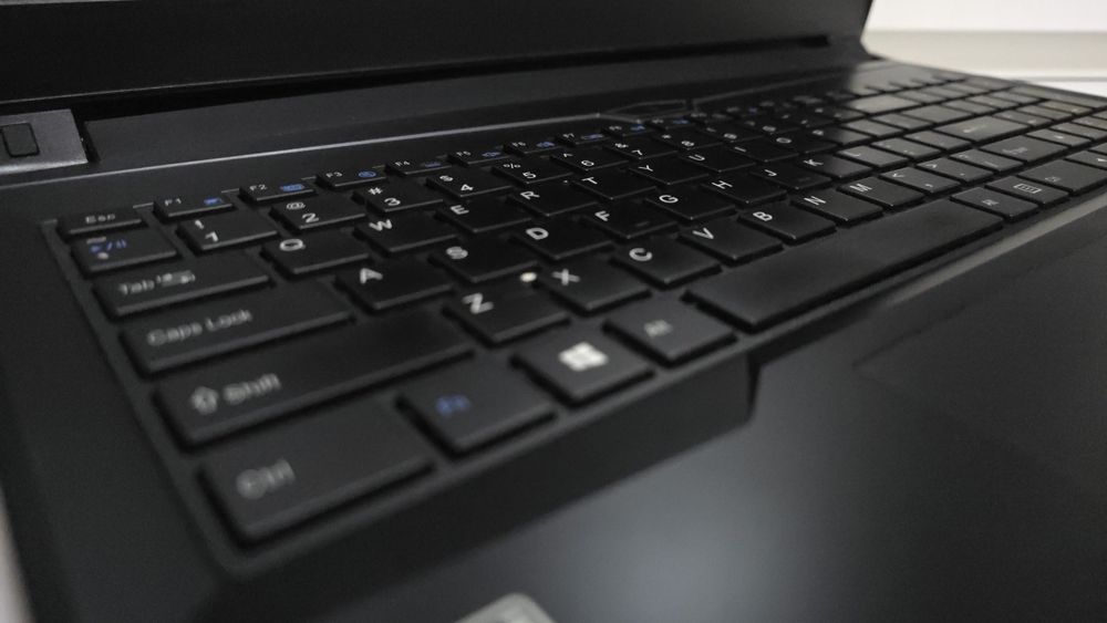 Ігровий ноутбук Clevo i5-7300h / Gtx 950m/8gb/256gb/ 15.6" FHD: 7 200 ...