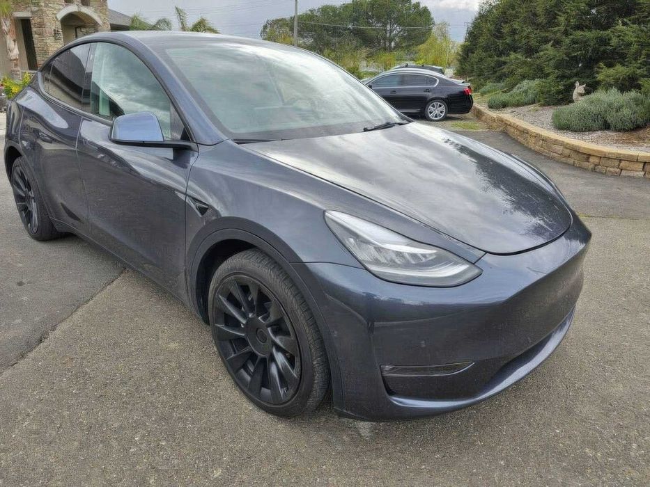 2021 Tesla Model Y Long Range: 17 300 $ - Tesla Тернопіль на Olx