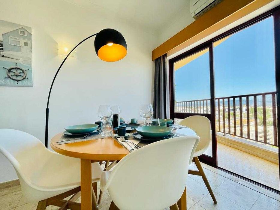 Apartamento T1 Praia da Rocha, ao ano Portimão • OLX.pt