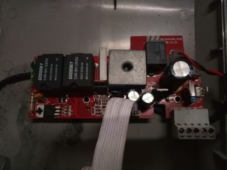 Placas de portão garagem motorline Peso Da Régua E Godim • OLX.pt