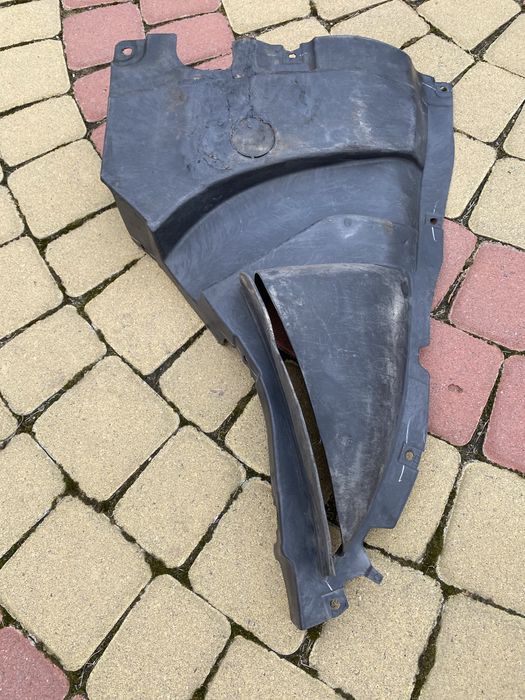 Кожух лівого підкрилка BMW X5 G05 51718069307: 1 550 грн. - Крила та ...