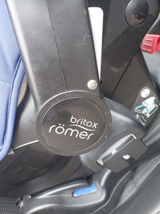 Автокрісло люлька Britax Romer 0-13кг + база до його кріплення: 1 950 ...