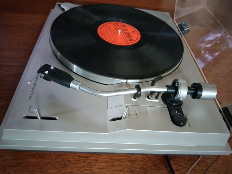 Gramofon MITSUBISHI DP-210 Świdnica • OLX.pl
