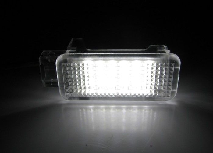 Led Lampki Drzwi Oświetlenie Audi S3 S6 A5 Q3 Q5 Q7 Tt A7 A3 A4 A6 A8