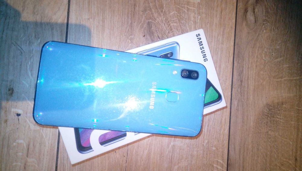 Samsung A40 kolor Blue stan bardzo dobry Łódź Bałuty • OLX.pl