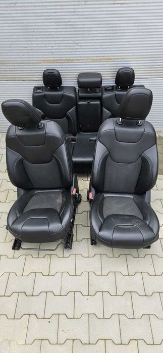 Fotele kanapa komplet tapicerka Jeep Cherokee KL 19r Kozienice • OLX.pl
