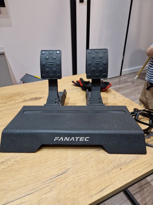 Manipulatory Fanatec CSL Elite Pedals V2 Skawinki • OLX.pl