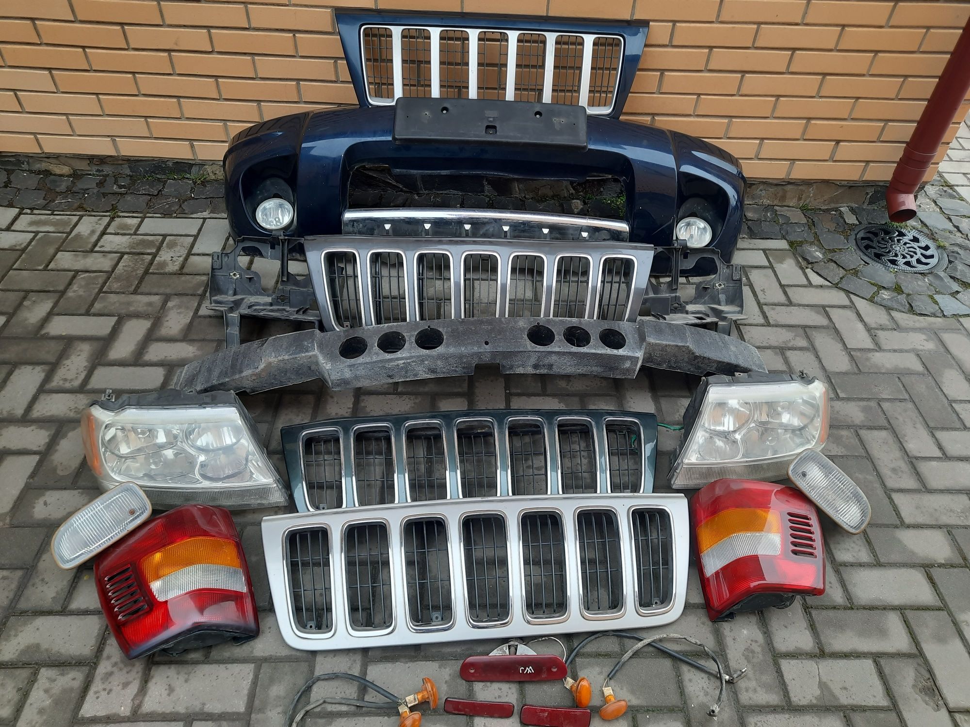 Решітка решетка Джип Гранд Чероки Черокі WJ Jeep Grand Cherokee WJ: 80 ...