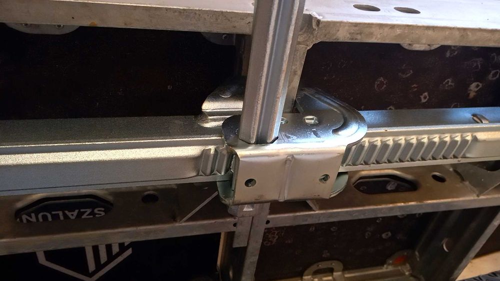 Zamek klinowy kombi 580 mm do płyt szalunkowych RASTO MIDIBOX szalunki Szczecin Bukowe • OLX.pl