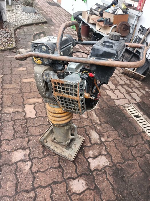 Skoczek Stopa wibracyjna zagęszczarka Bomag silnik Honda GX 100 Pabianice • OLX.pl