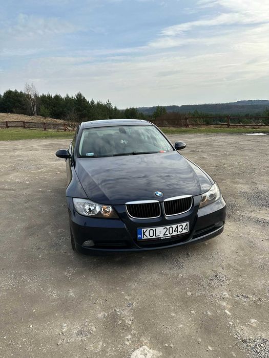 Sprzedam BMW e90 2007 rok. Silnik 2.0 129 KM benzyna + LPG Klucze • OLX.pl