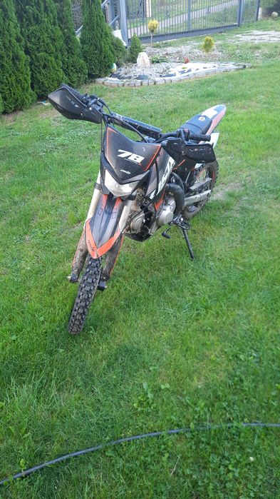 cross 125 w Twojej okolicy? Sprawdź kategorię Motocykle i Skutery