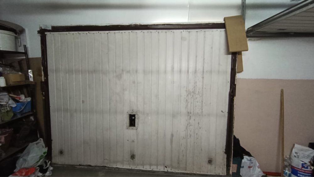 Brama uchylna z demontazu 2720x2080 Nowy Sącz • OLX.pl