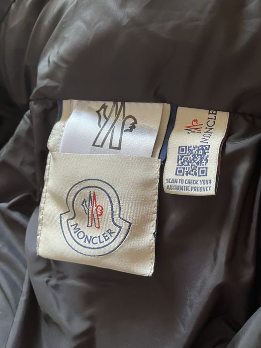 Унисекс пуховик Moncler: 1 100 грн. - Пуховики та зимові куртки Ківерці на Olx