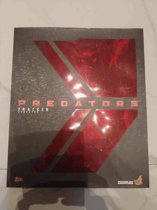 Figurka Hot Toys MMS147 Predators – Tracker Predator with Hound 1/6 Pilawa • OLX.pl