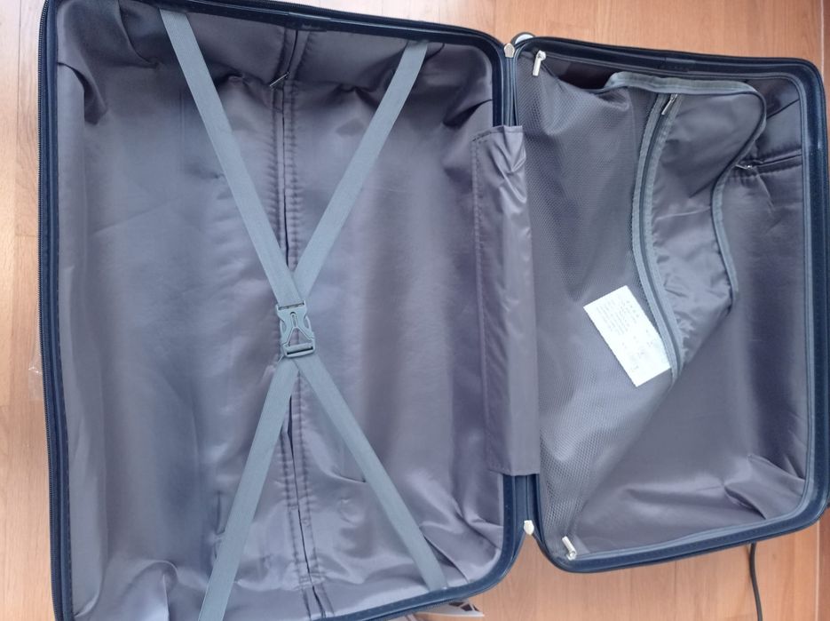 Trolleys modelo novo super resistente Odivelas • OLX.pt