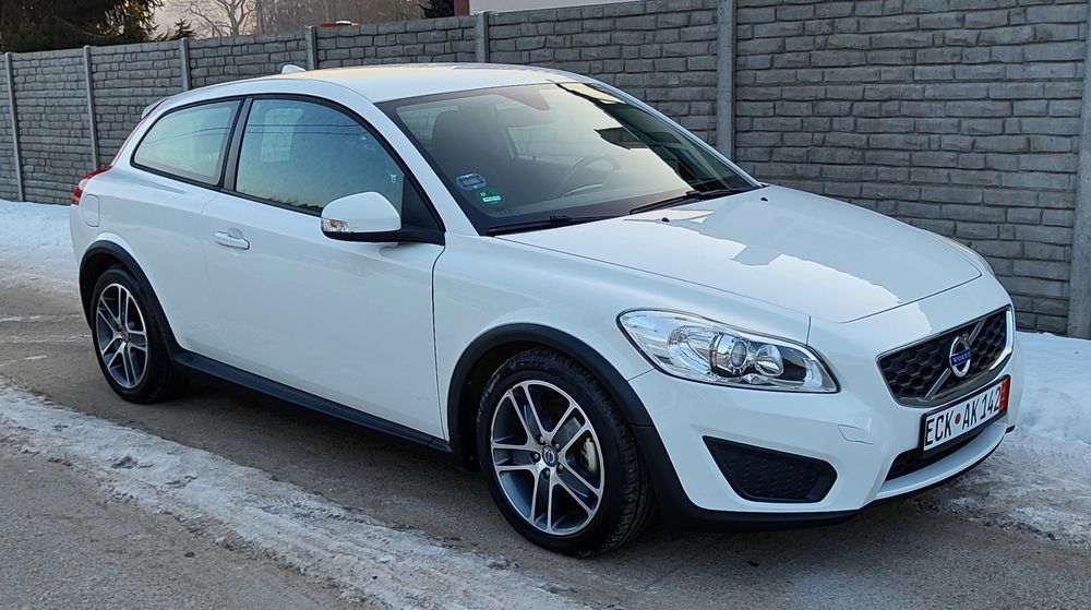 Volvo C30 1,6 Diesel 2010 rok Polanów • OLX.pl