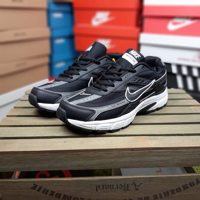 2 кольори Nike Initiator Gore-Tex (ТЕРМО): 2 290 грн. - Кросівки для ...