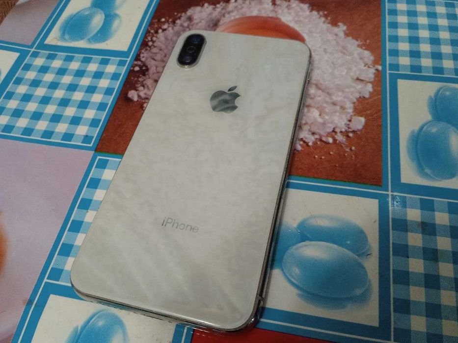 IPhone X 256 Gb Neverlock: 1 880 грн. - Мобільні телефони / смартфони Козятин на Olx