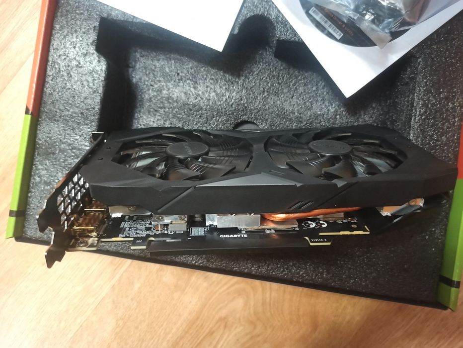 Відеокарта Gigabyte GeForce GTX 1660 Super (GV-N166SOC-6GD): 4 500 грн. - Комплектуючі та ...