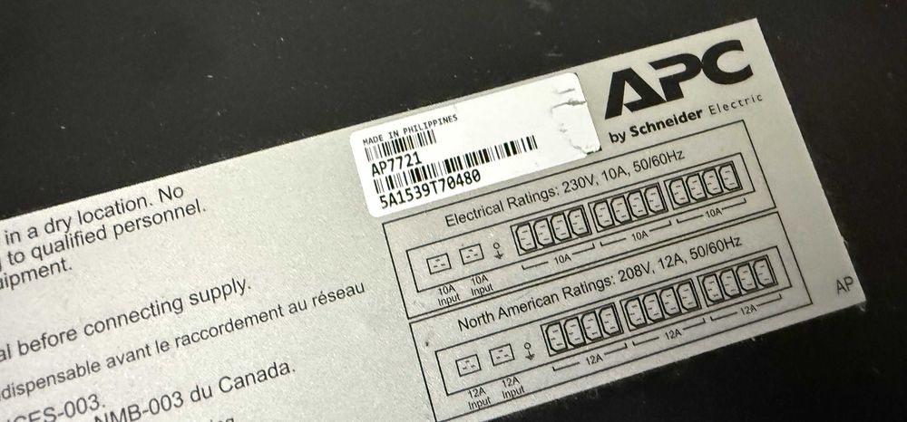 Automatic Transfer Switch (ATS) APC AP7721 Alfragide • OLX.pt