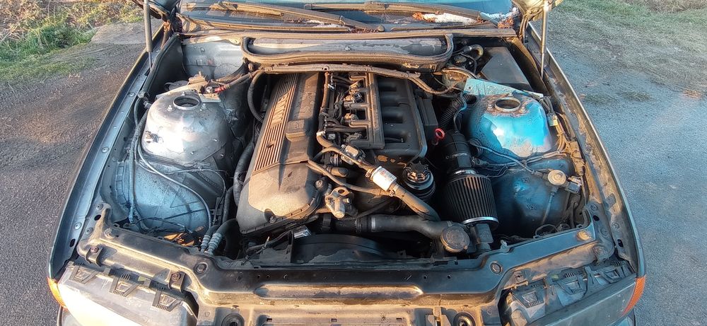 BMW E46 sedan 320i LPG ! spaw ! hydro łapa ! gwint ! radio dotykowe ...