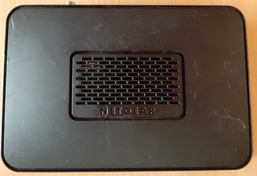 Роутер NETGEAR CG3000 DOCSIS 3.0 Wireless-N: 220 грн. - Периферійні ...