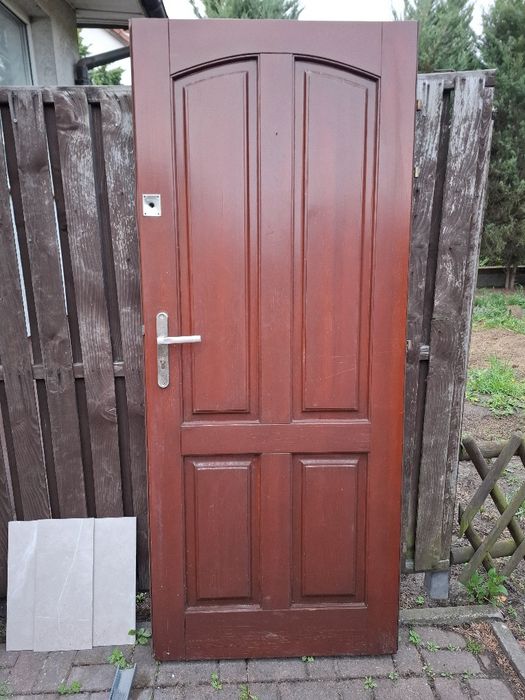 Drzwi zewnętrzne, drewniane Toruń • OLX.pl